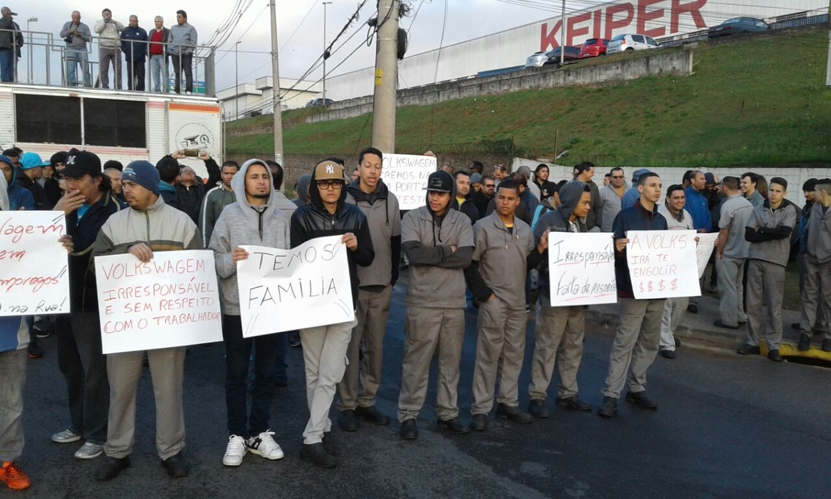 Trabalhadores da Keiper Mauá contra encerramento de contrato da Volks ...